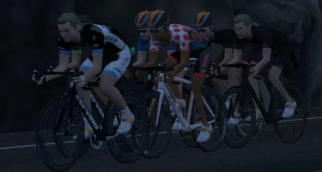 KISS EU – Bell and the hammer | Zwift Insider