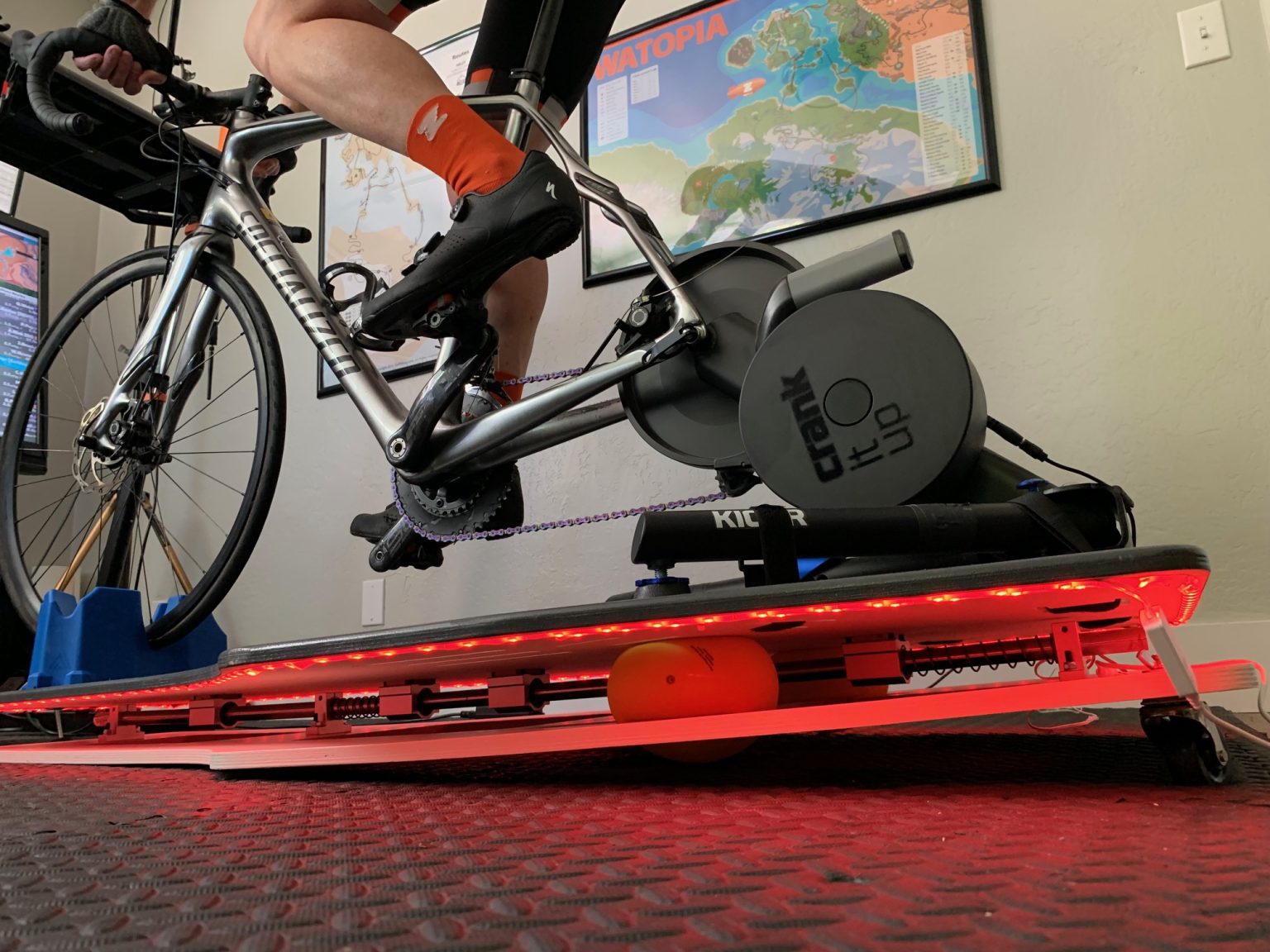 Velocity Rockers Full Motion Rocker Plate Review | Zwift Insider