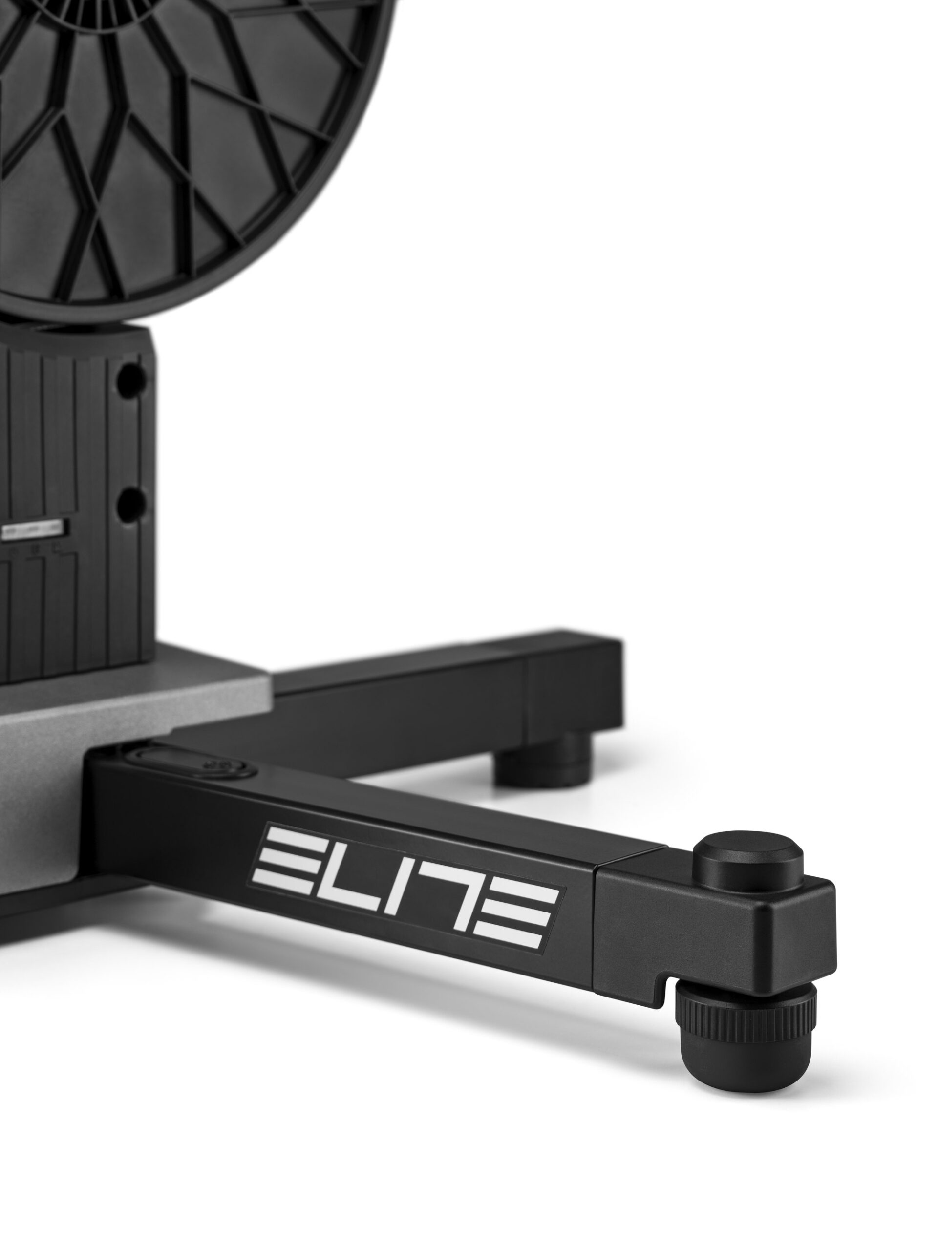 Elite’s Best Gets Better: Justo Direct Drive Trainer Review | Zwift Insider