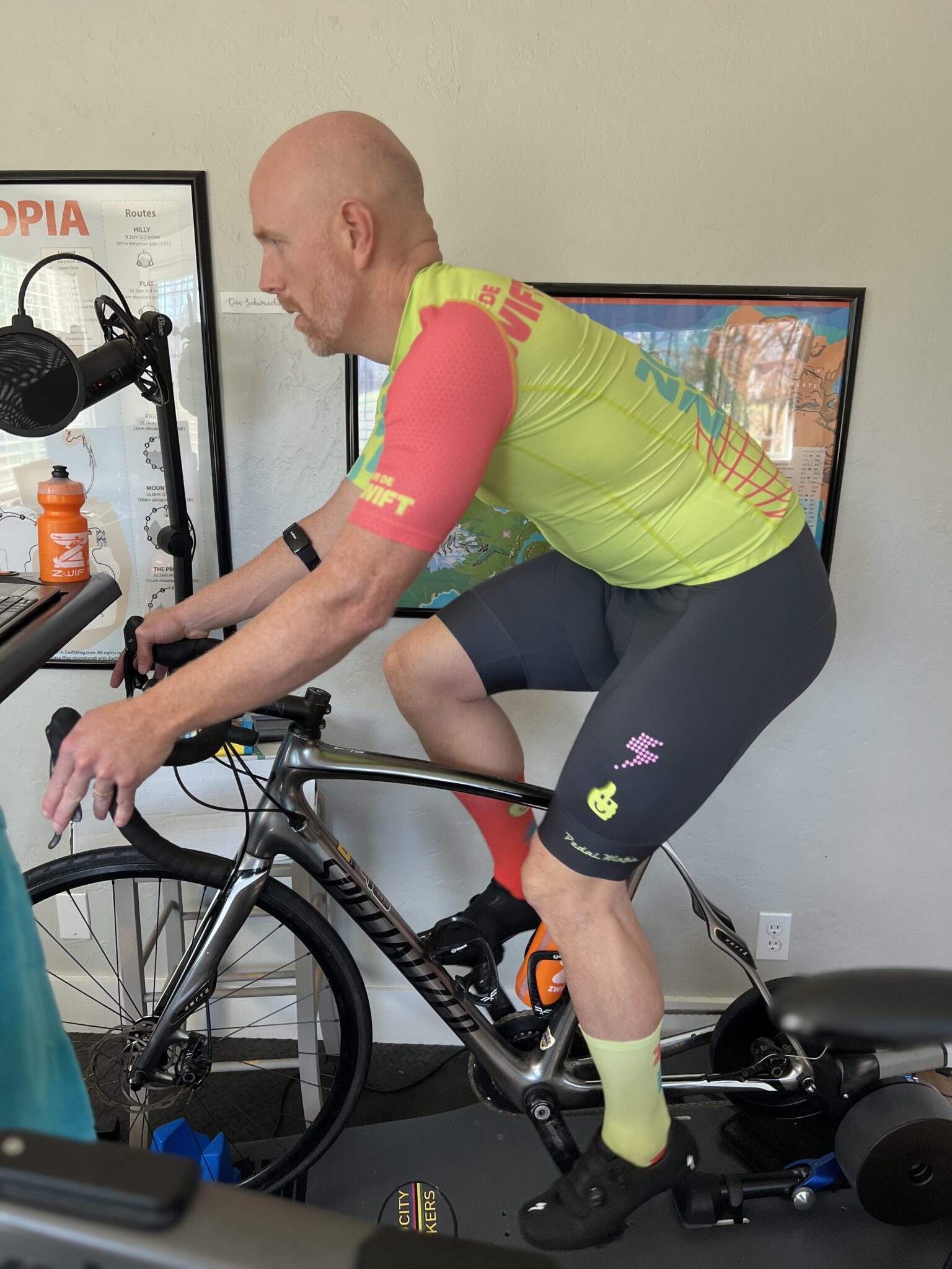 Review: Pedal Mafia’s Tour de Zwift Kit | Zwift Insider