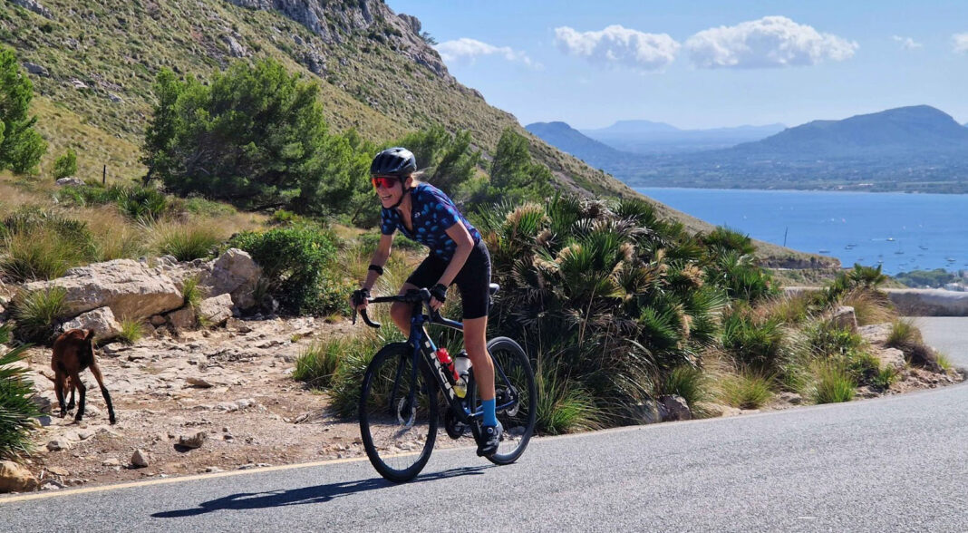 Woman Racer Spotlight: Alison Kerr | Zwift Insider